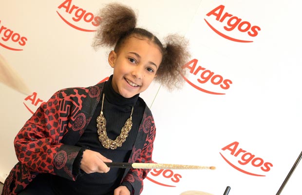 Nandi Bushell é anunciada como musicista residente do Cartoon Network ...